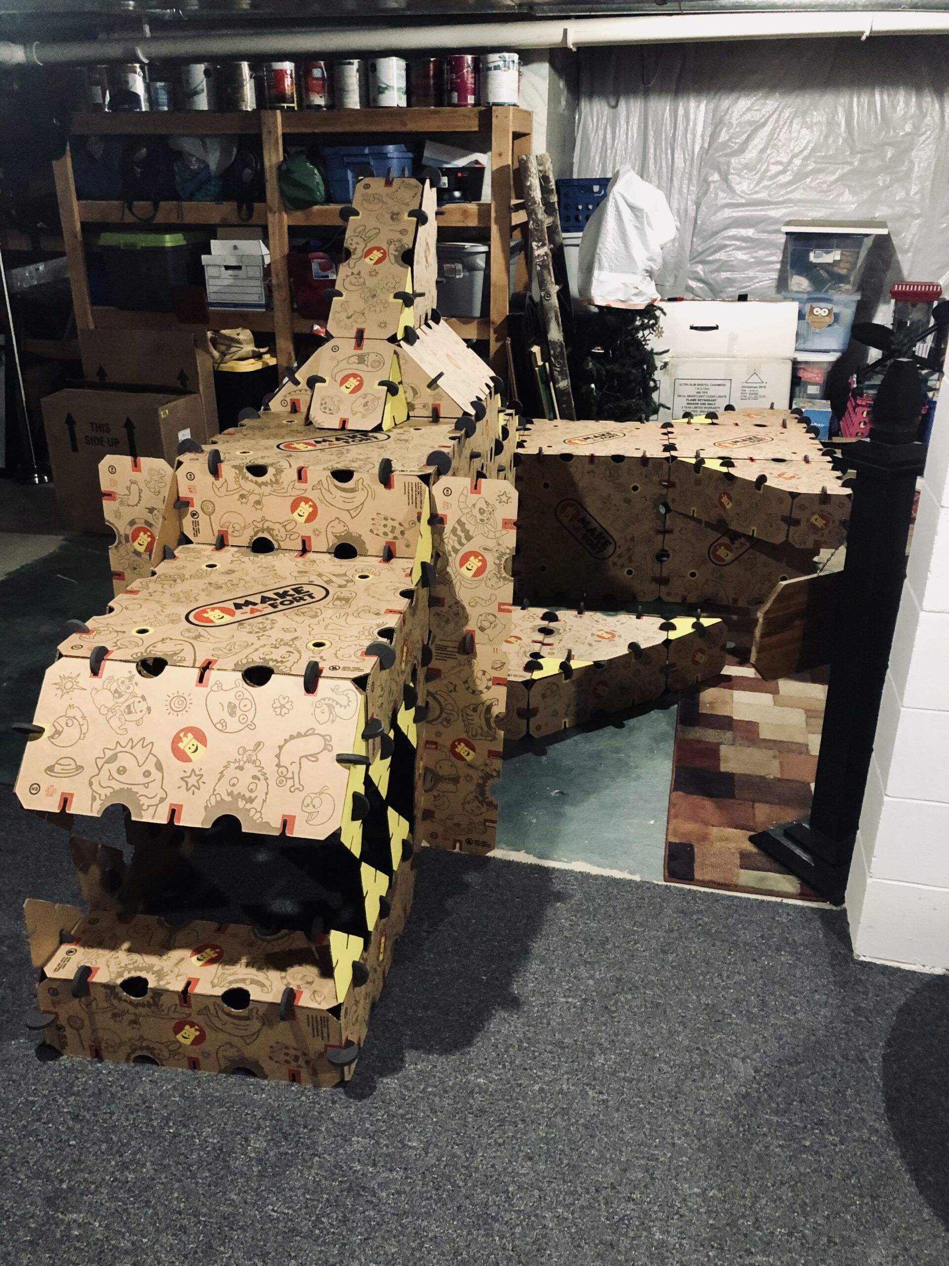 Make-A-Fort | Make incredible forts, mazes, tunnels, castles, and more